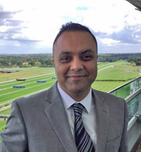 Meet our Team – SIMKey Mortgages